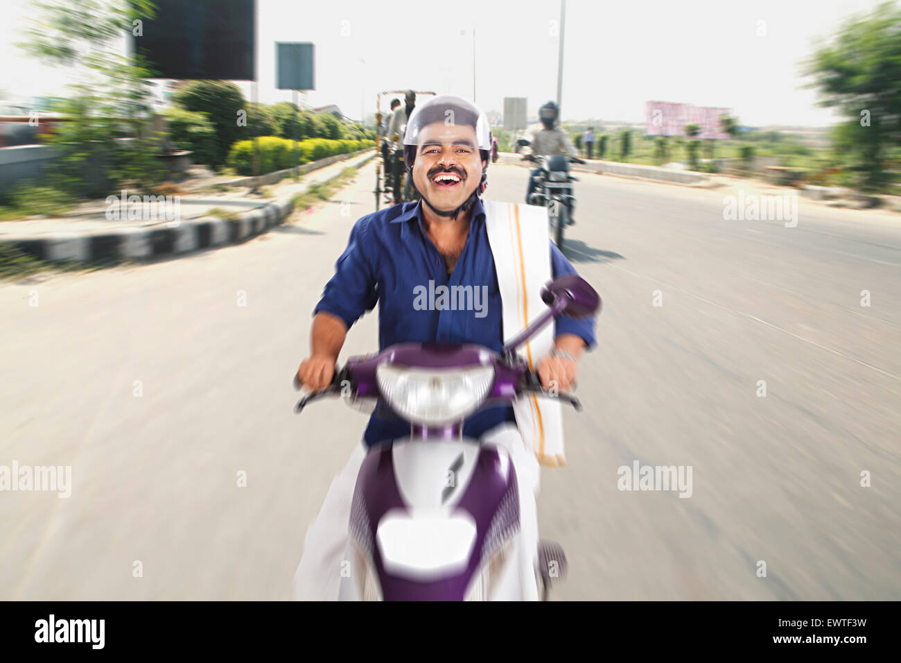 Indian road highways hi-res stock photography and images - Alamy