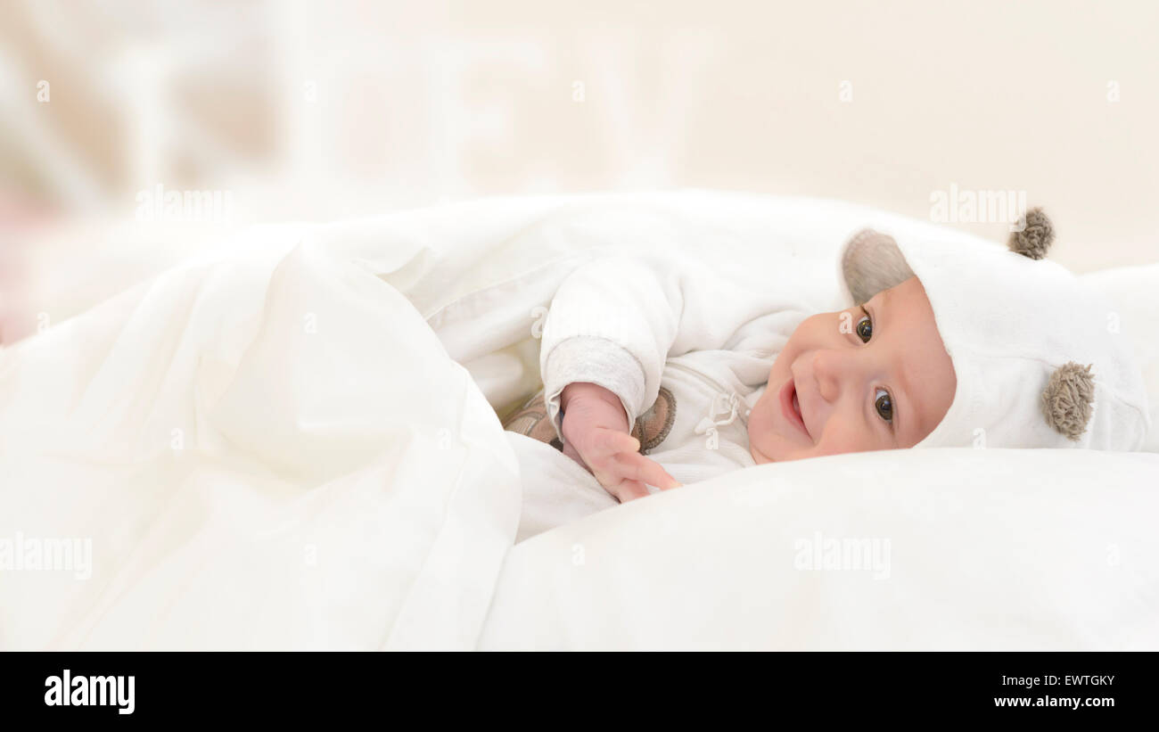 Prepared bed hi-res stock photography and images - Alamy