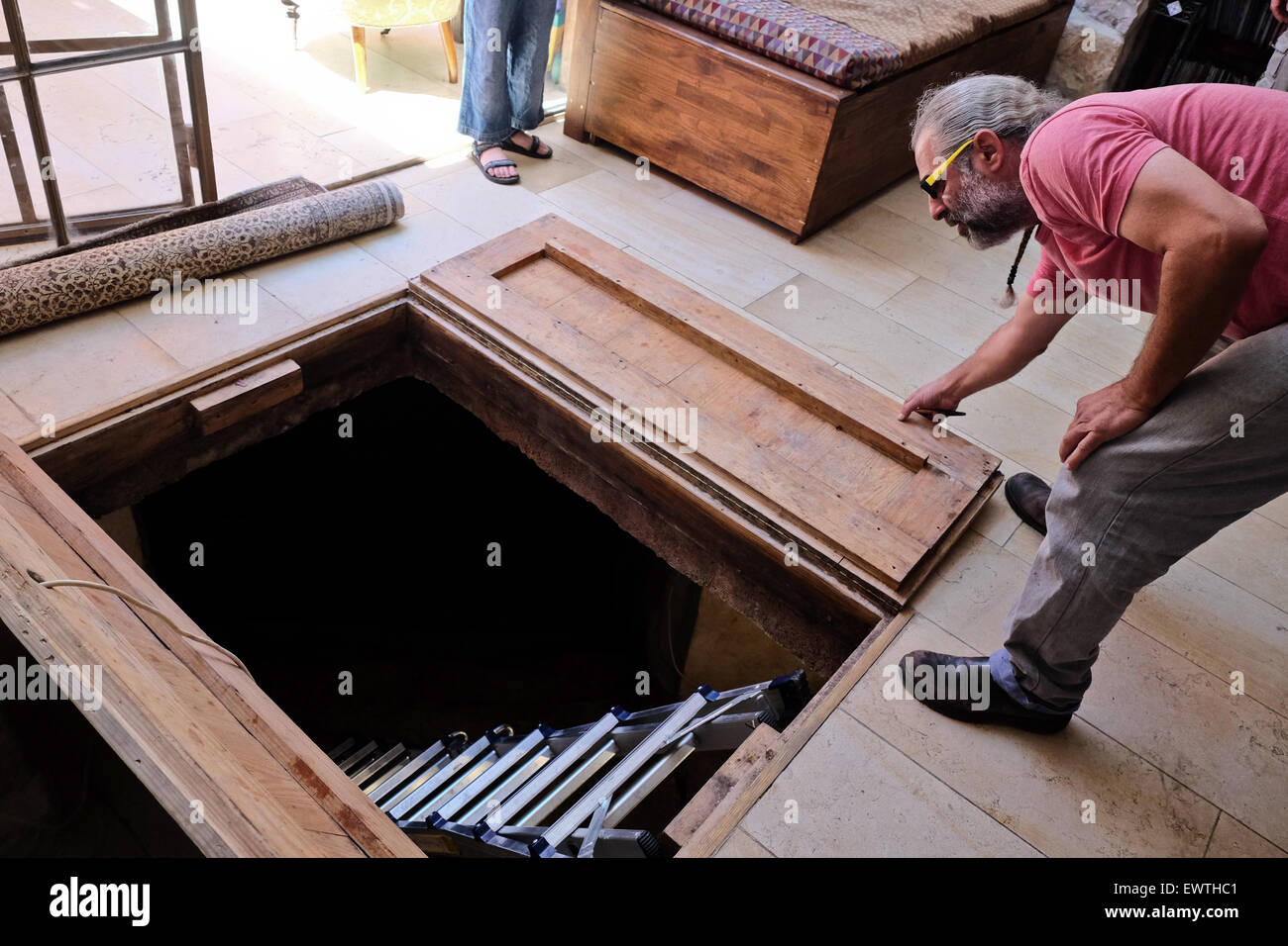 Jerusalem, Israel. 1st July, 2015. A 2,000 year old Jewish ritual bath ...