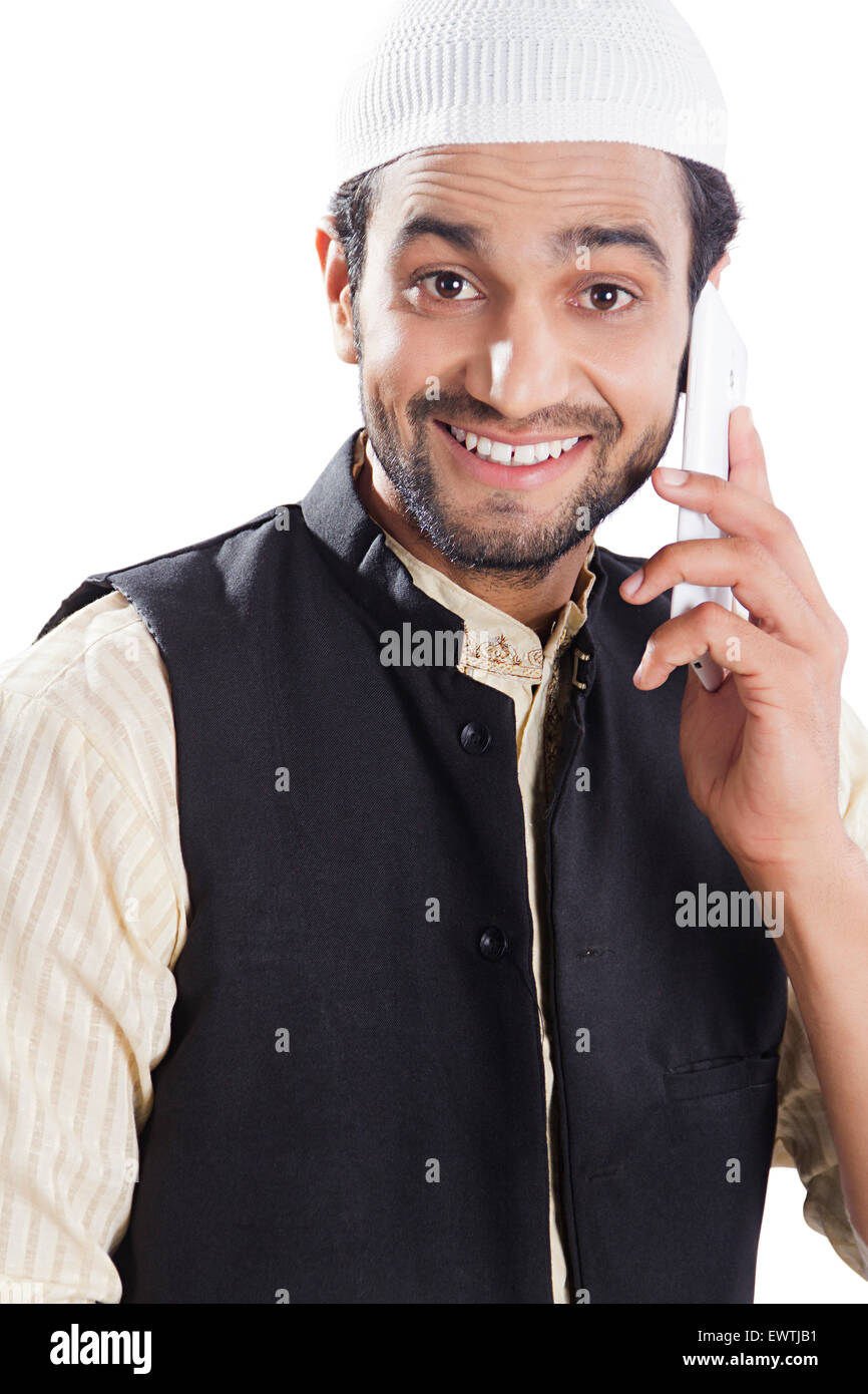 1 indian Muslim man talking Cell Phone Stock Photo - Alamy