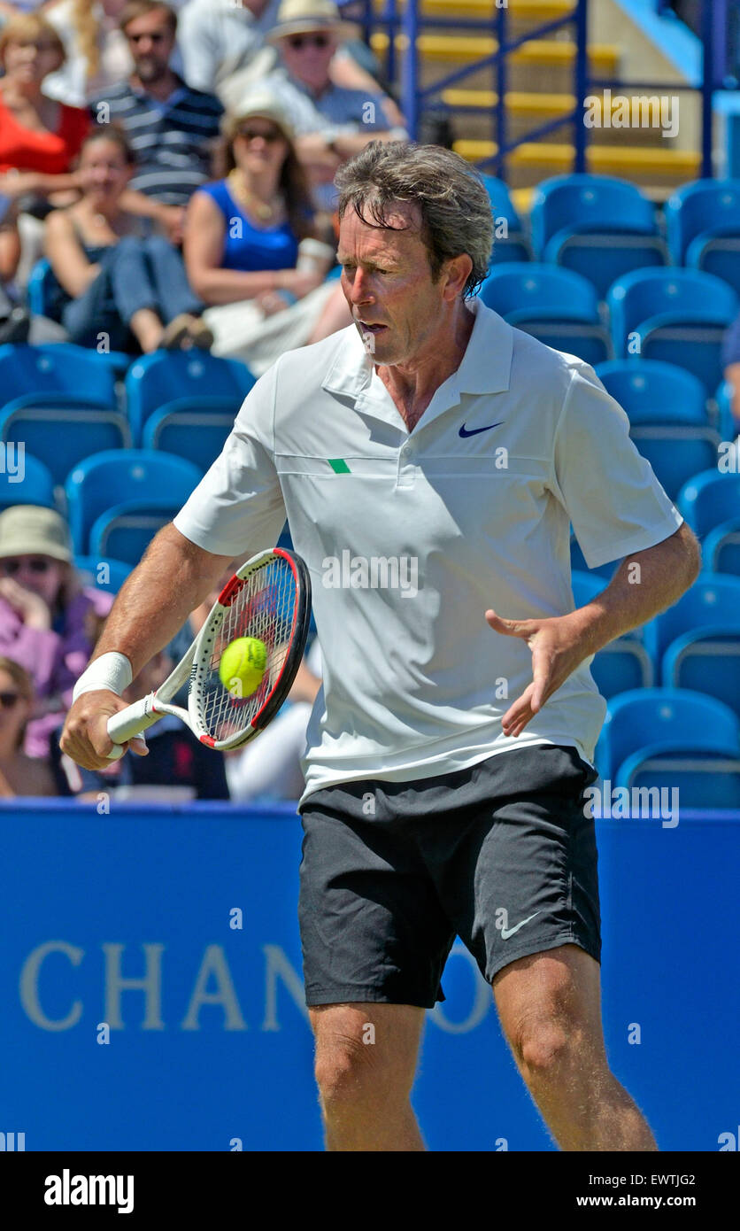 Jeremy Bates (GB) playing in the AEGON INTERNATIONAL LEGENDS CHALLENGE ...