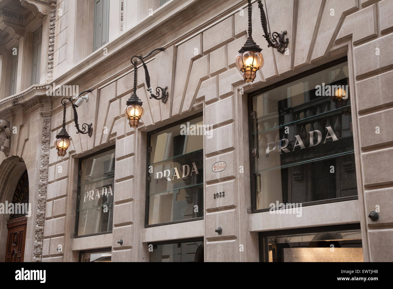 Prada Shop Window and Facade, Venice; Italy Stock Photo - Alamy