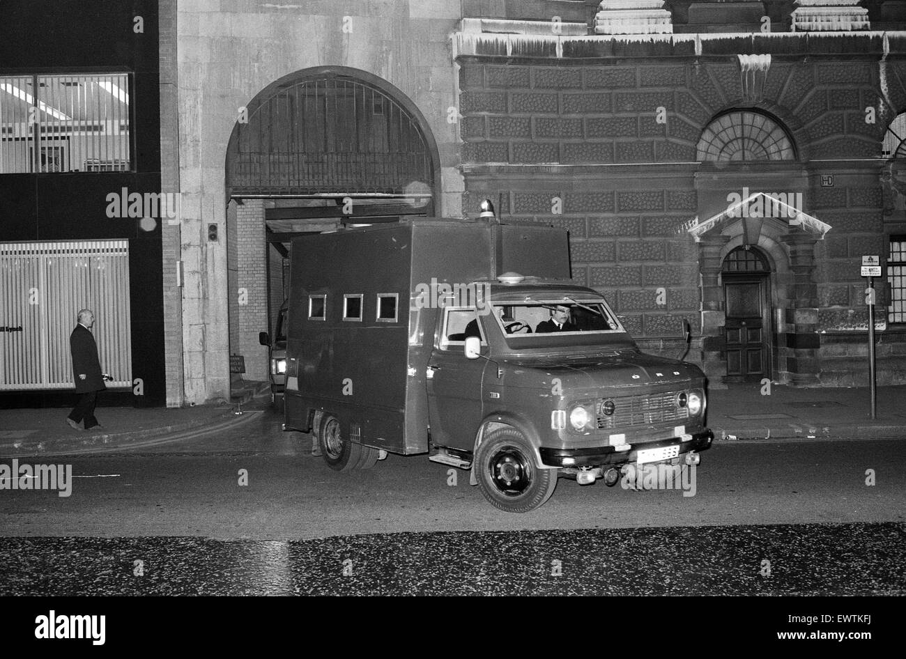 Henry McKenny Murder Trial at Old Bailey, London, 26th November 1980 ...