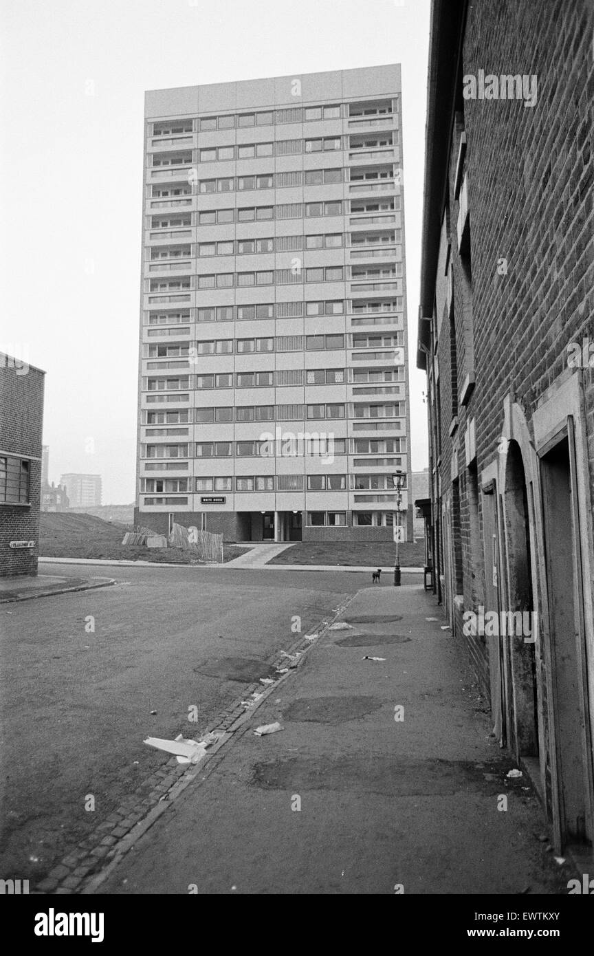 Birmingham tower block 1960s hi-res stock photography and images - Alamy
