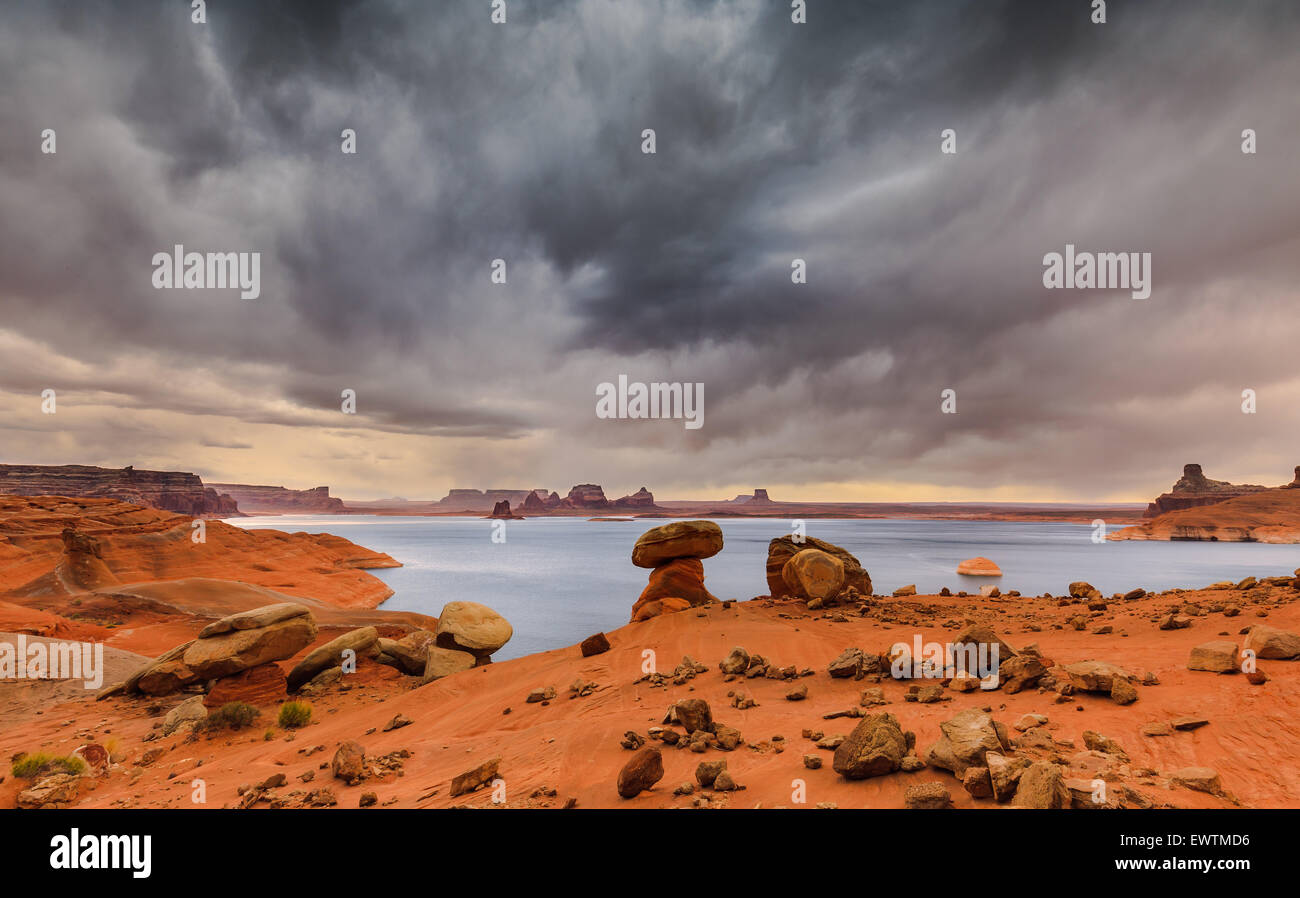 Padre Bay, from Cookie Jar Butte. Lake Powell, Utah, USA Stock Photo ...