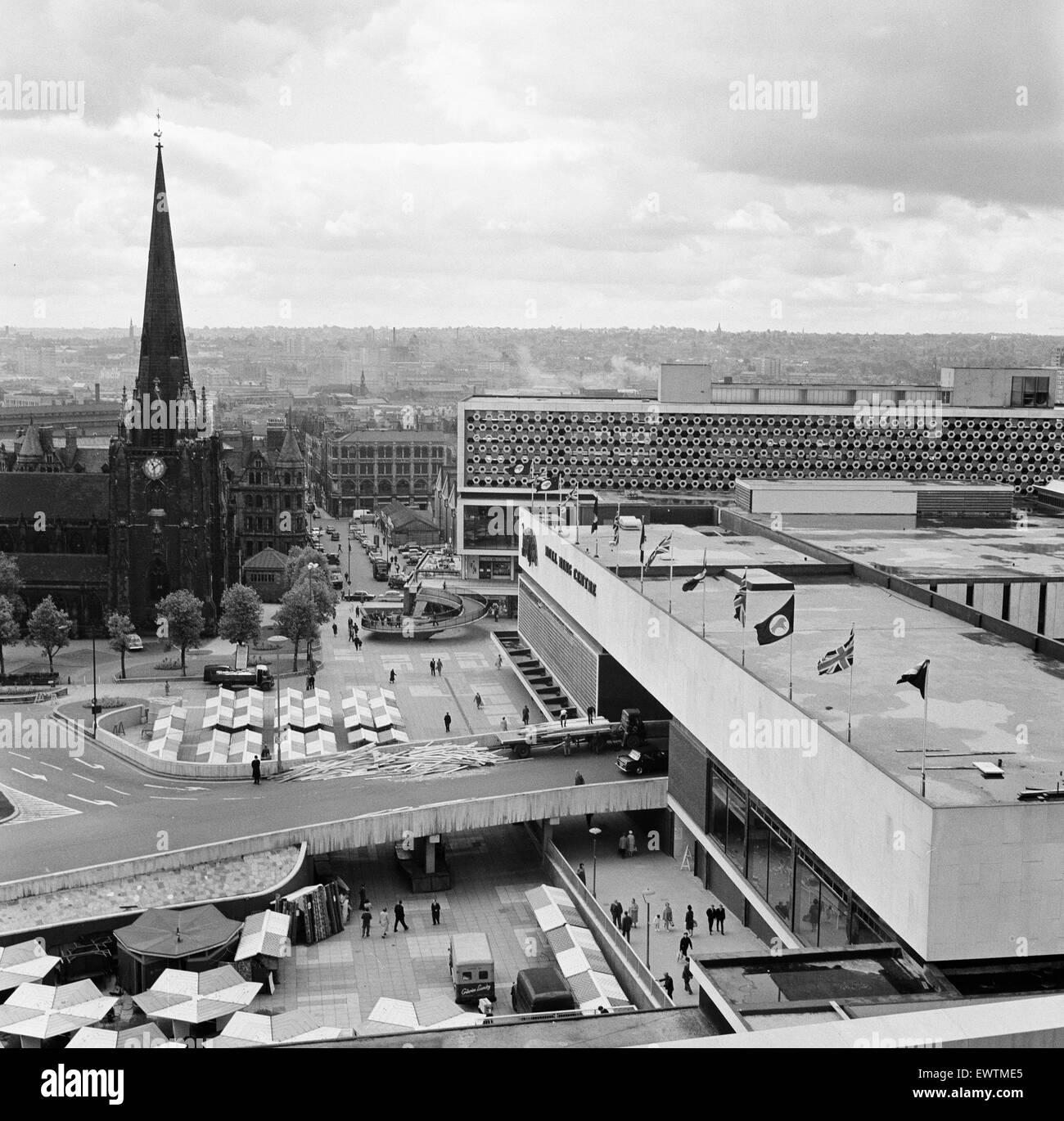 Birmingham bull ring 1960s hi-res stock photography and images - Alamy