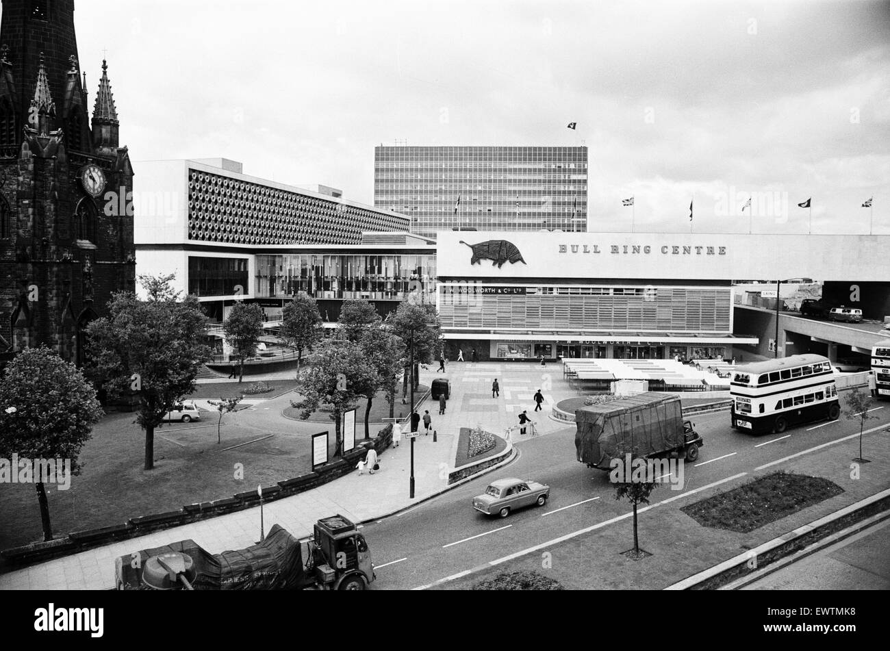 Birmingham bull ring 1960s hi-res stock photography and images - Alamy