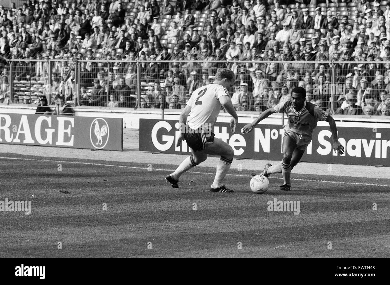 Luton Town 1-4 Reading, 1988 Simod Cup Final, Wembley Stadium, London ...