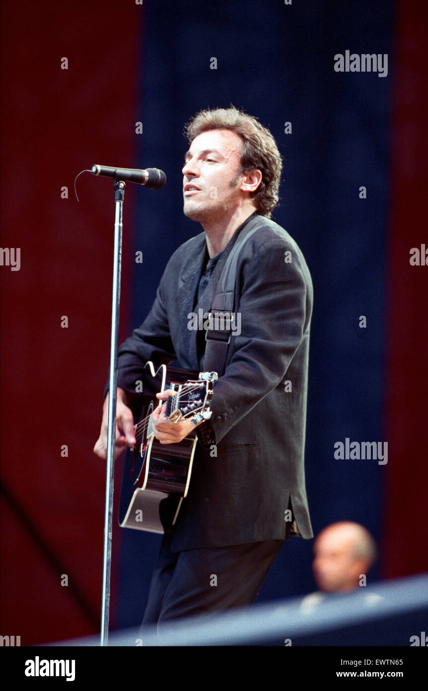 Bruce springsteen 1980s hi-res stock photography and images - Alamy