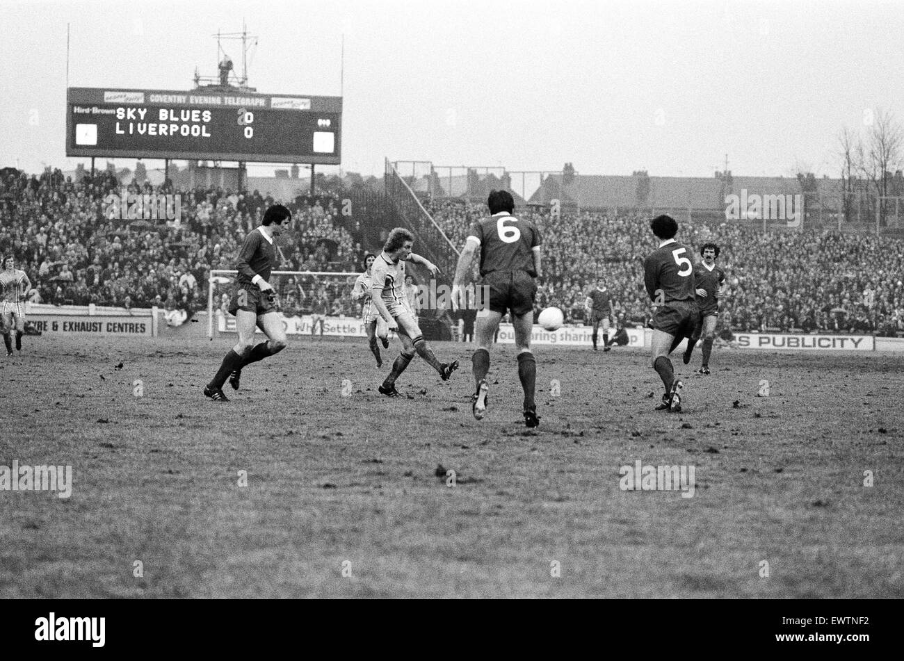Coventry city liverpool final score hi-res stock photography and images ...