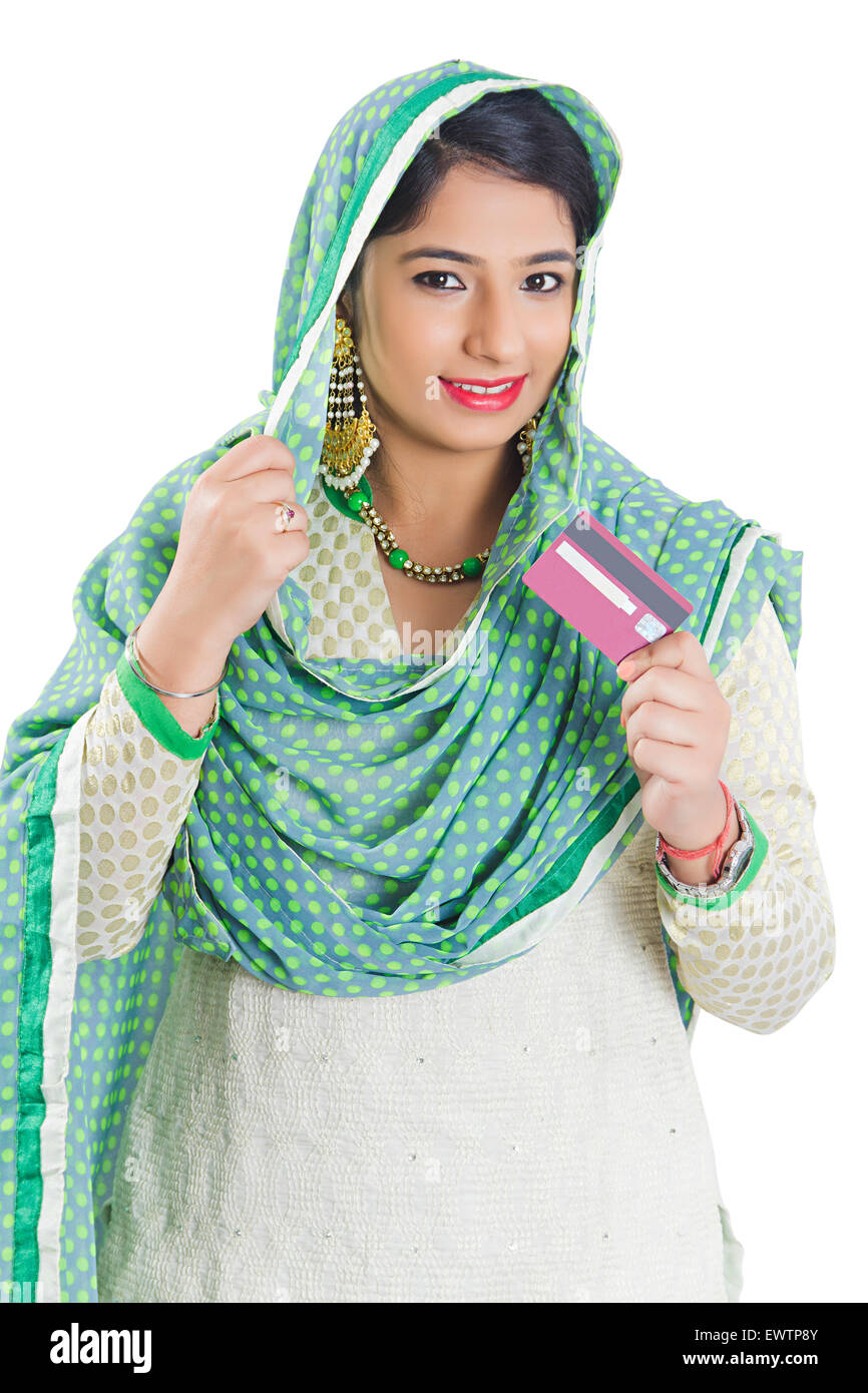 1 indian Muslim woman Credit Card showing Stock Photo - Alamy