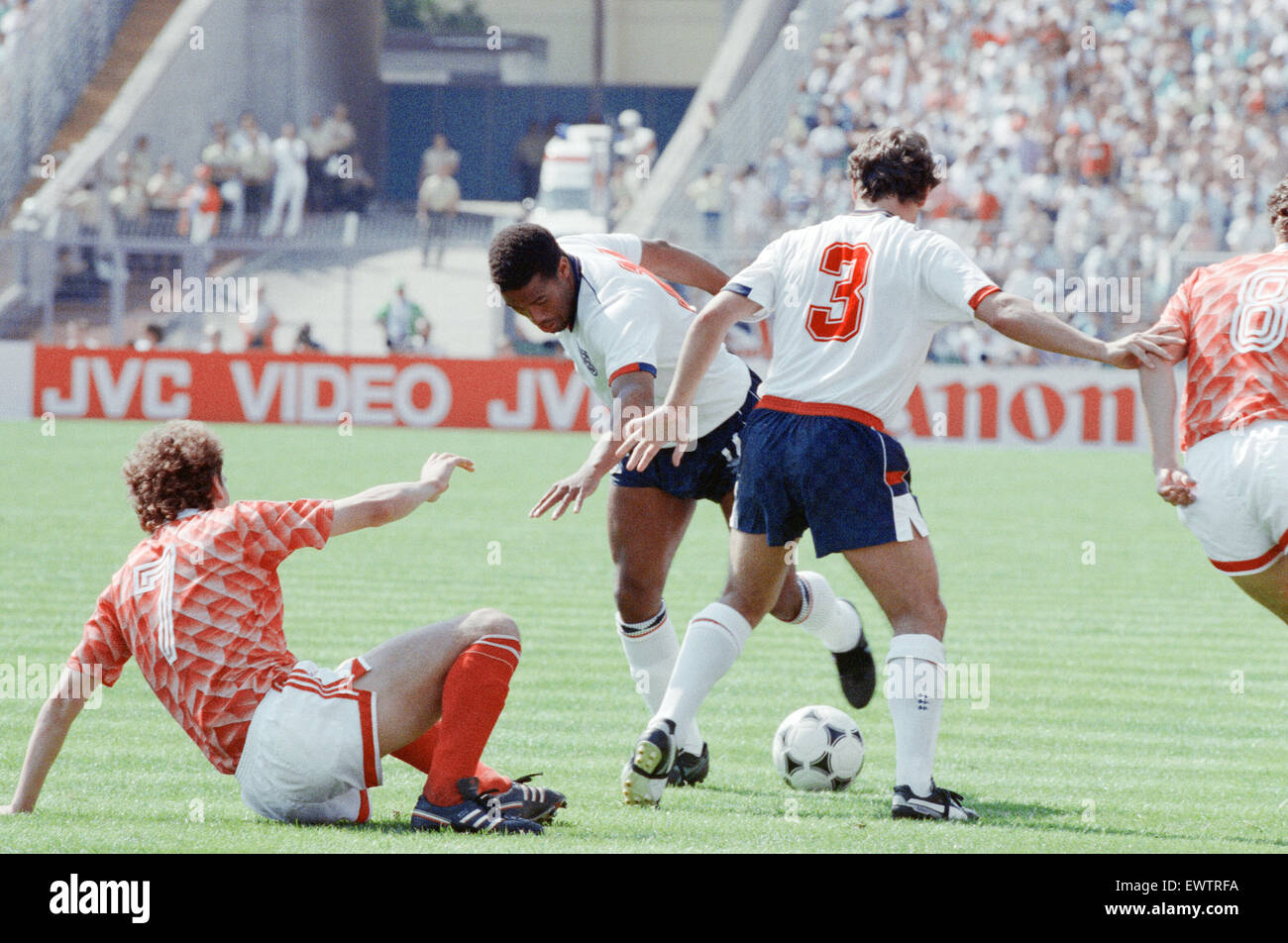 England v Soviet Union 1-3 1988 European Championships, Hanover Germany ...