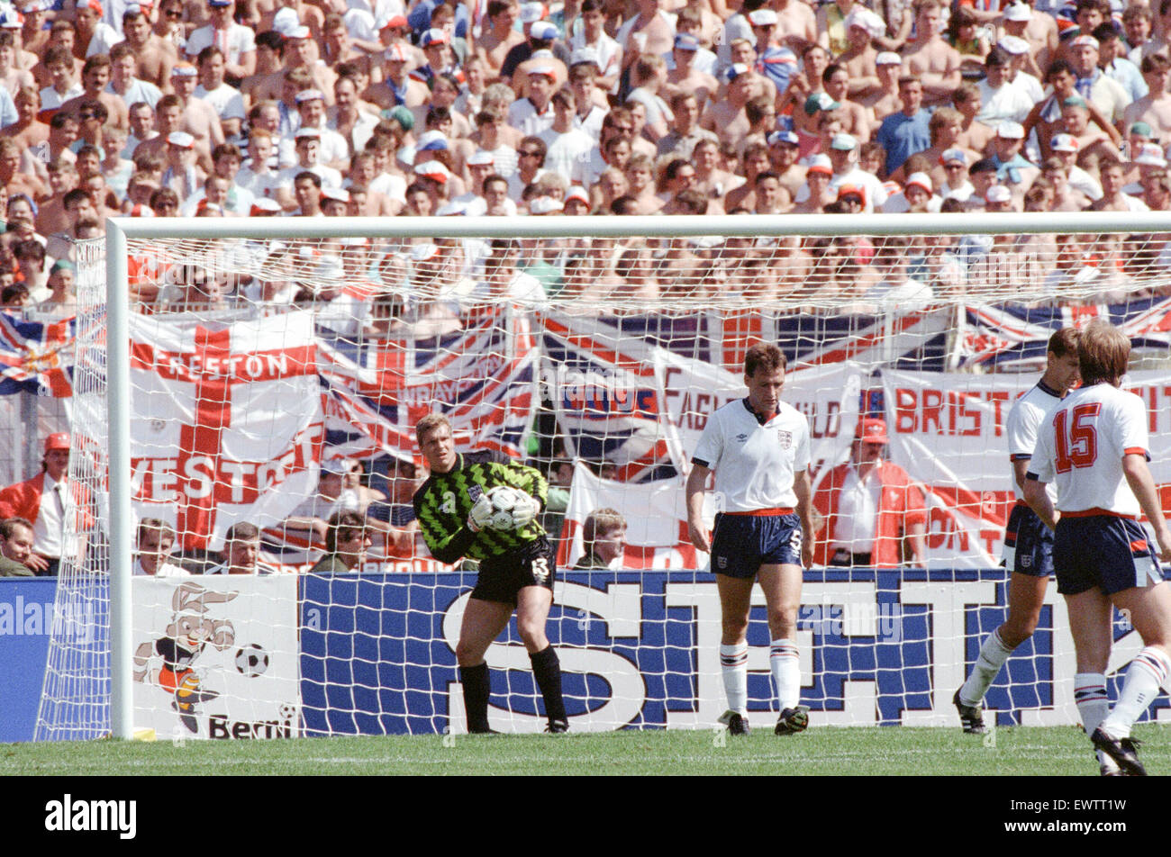 England v Soviet Union 1-3 1988 European Championships, Hanover Germany ...