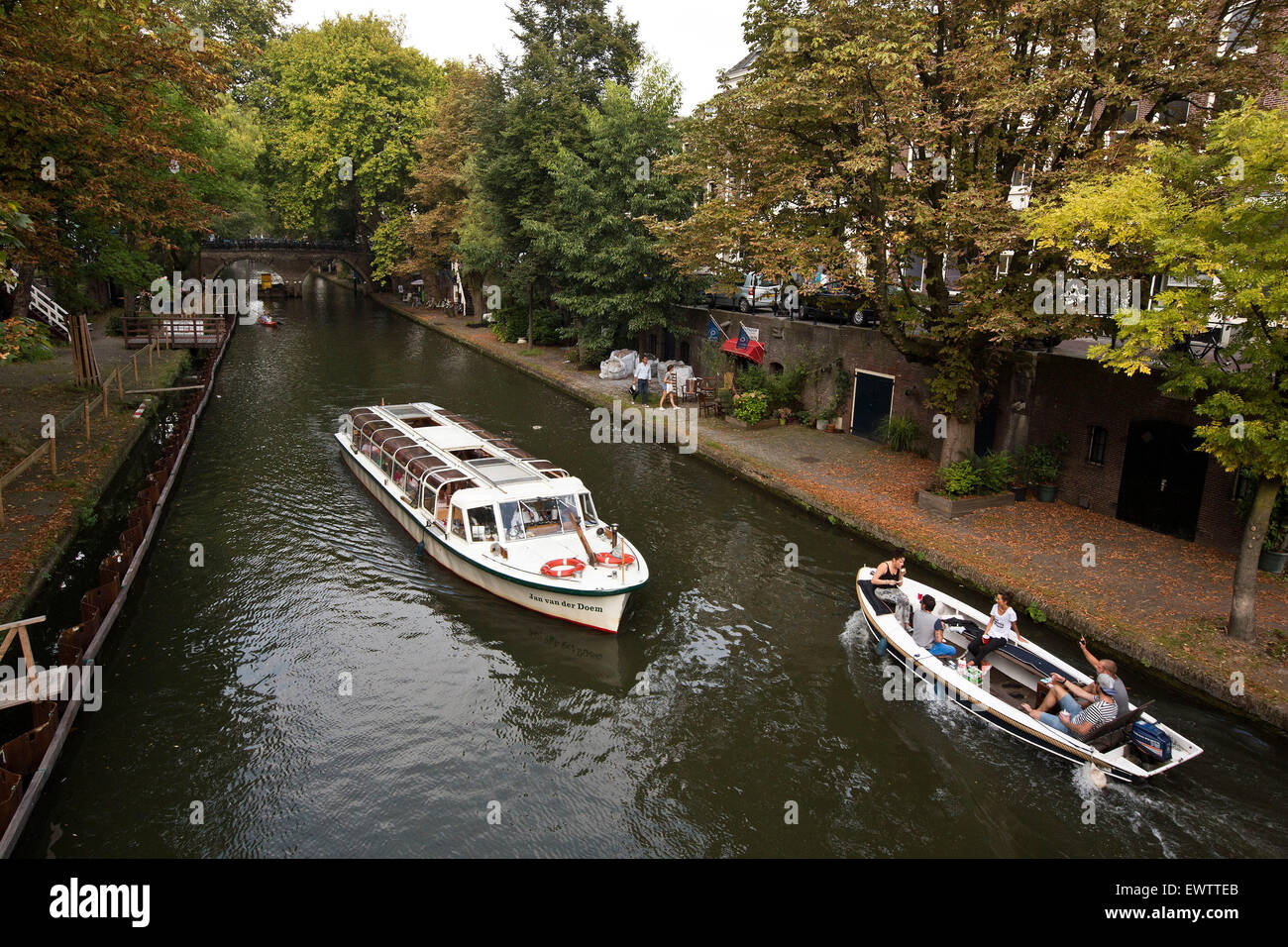Utrecht canal tour hi-res stock photography and images - Alamy