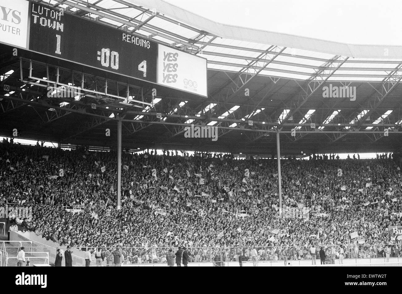 Simod cup 1988 hi-res stock photography and images - Alamy