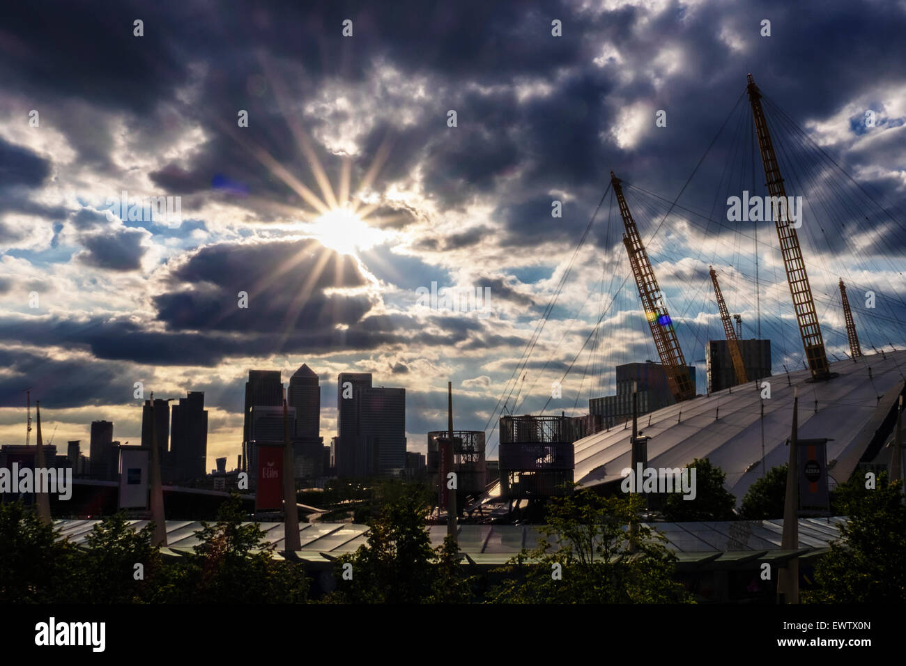 Dark Arena High Resolution Stock Photography and Images - Alamy