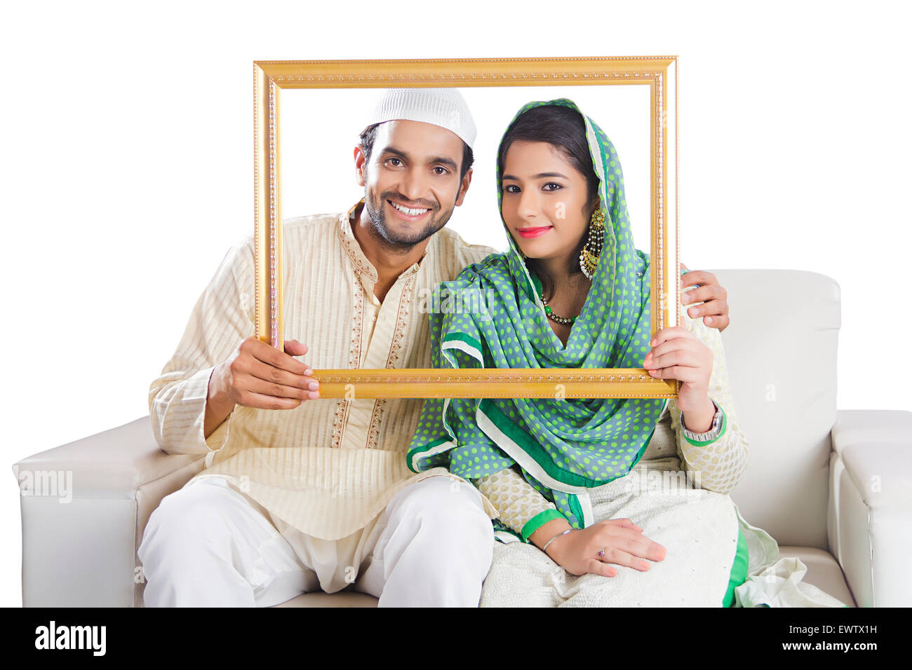 2 indian Muslim Married Couple Frame Photography Stock Photo - Alamy