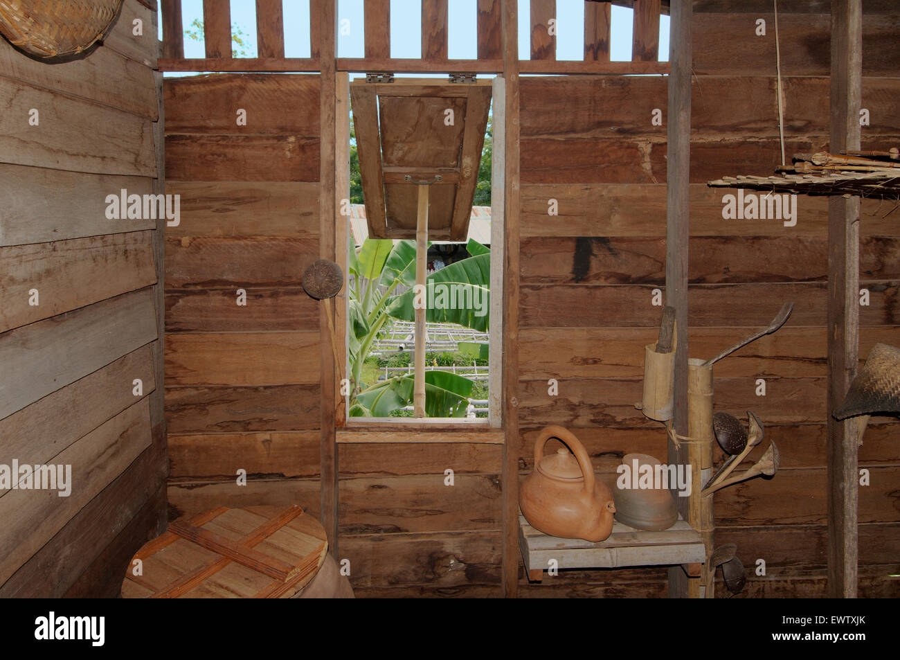 Interior traditional thai house hi-res stock photography and images - Alamy