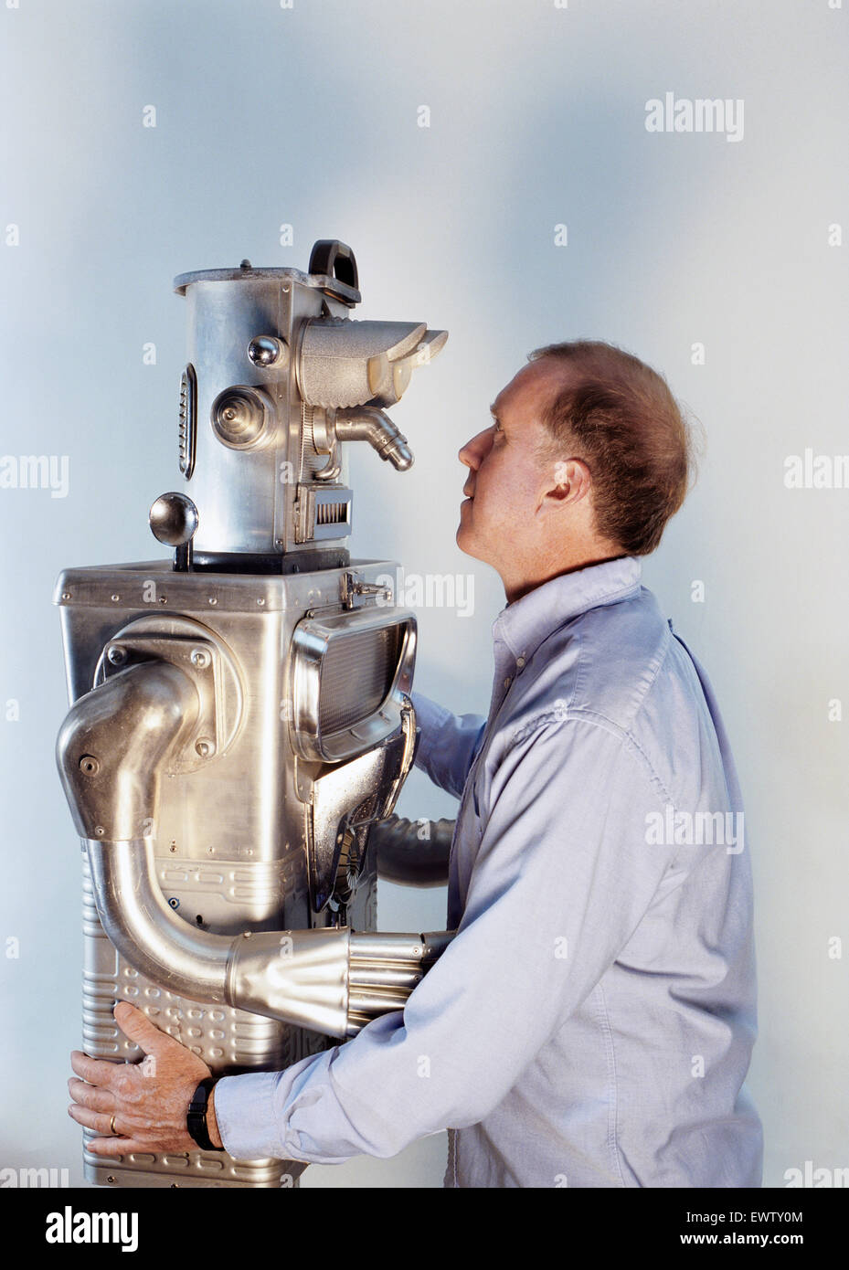 PORT COSTA, CA – JUNE 3: Kevin Kelly with robots from his favorite ...
