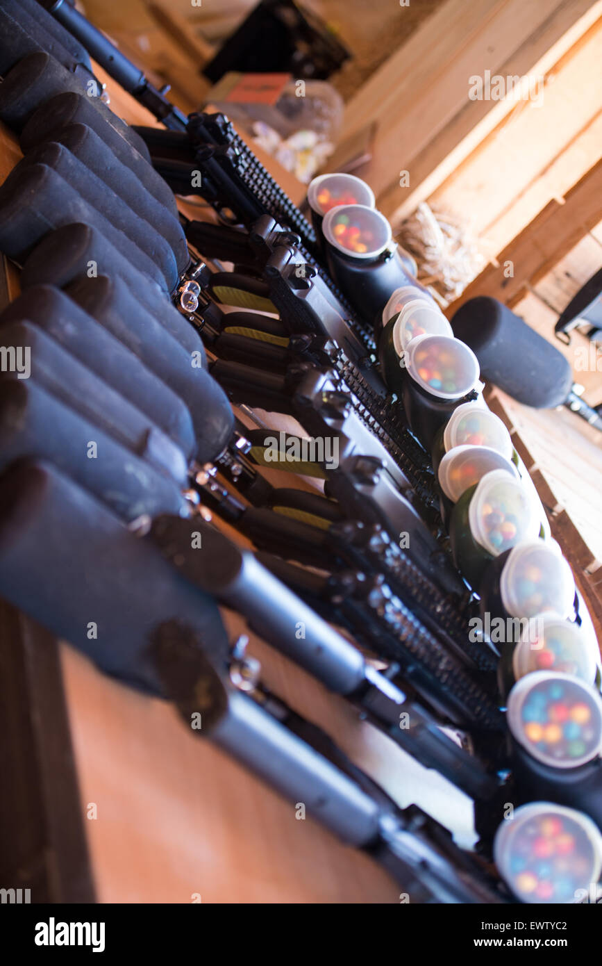Paint ball guns hi-res stock photography and images - Alamy