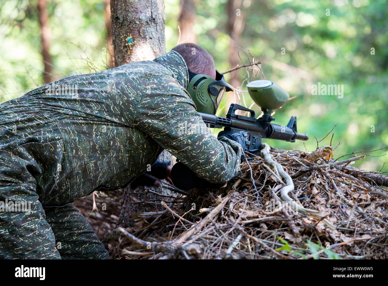 Sniper Aiming Gun Stock Photo - Alamy