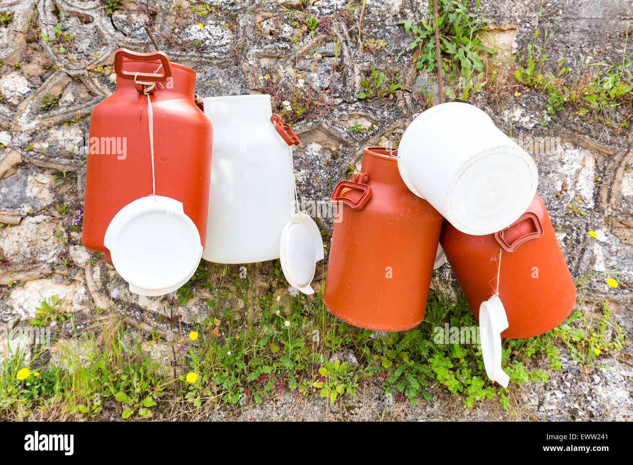 Hanging cans hi-res stock photography and images - Alamy