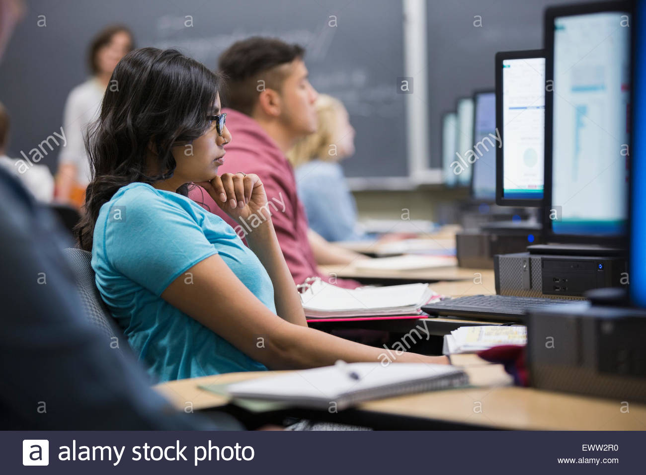 Indian classroom computers hi-res stock photography and images - Alamy