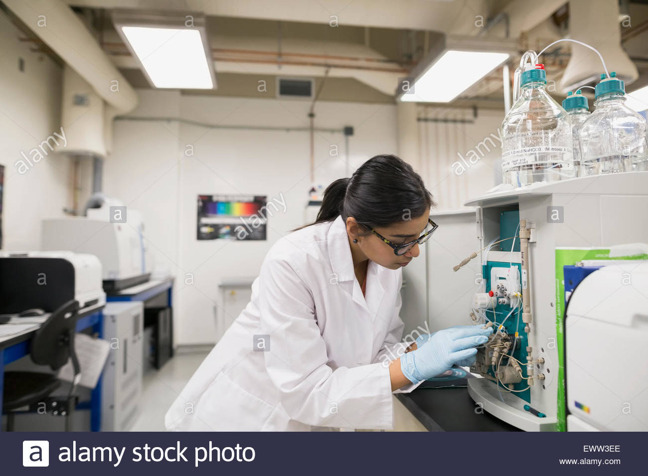 Using laboratory equipment hi-res stock photography and images - Alamy