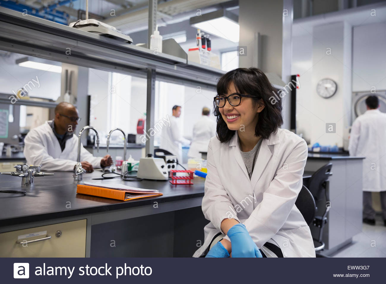 Scientist smiling in laboratory hi-res stock photography and images - Alamy