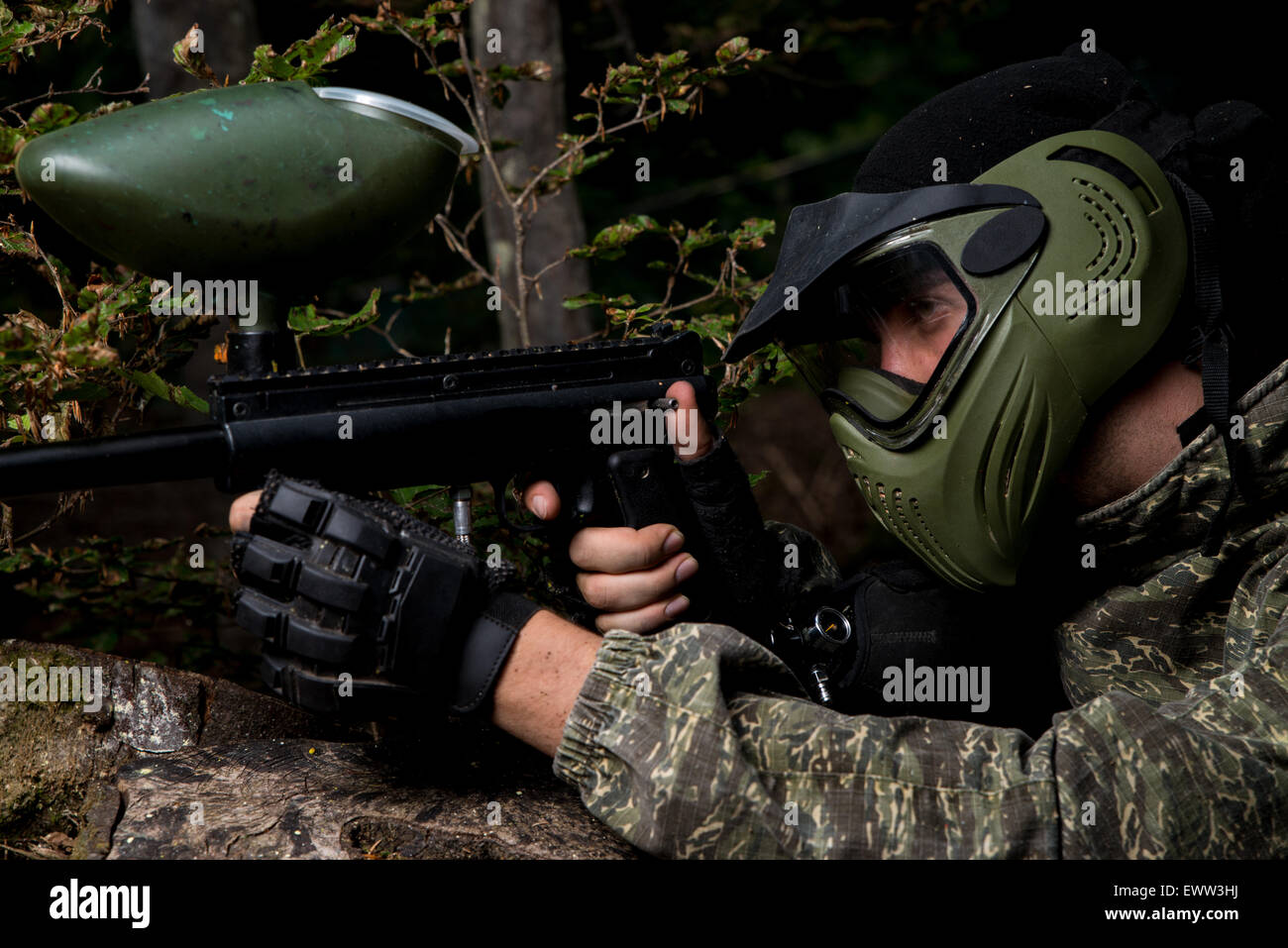 Sniper Aiming Gun Stock Photo - Alamy