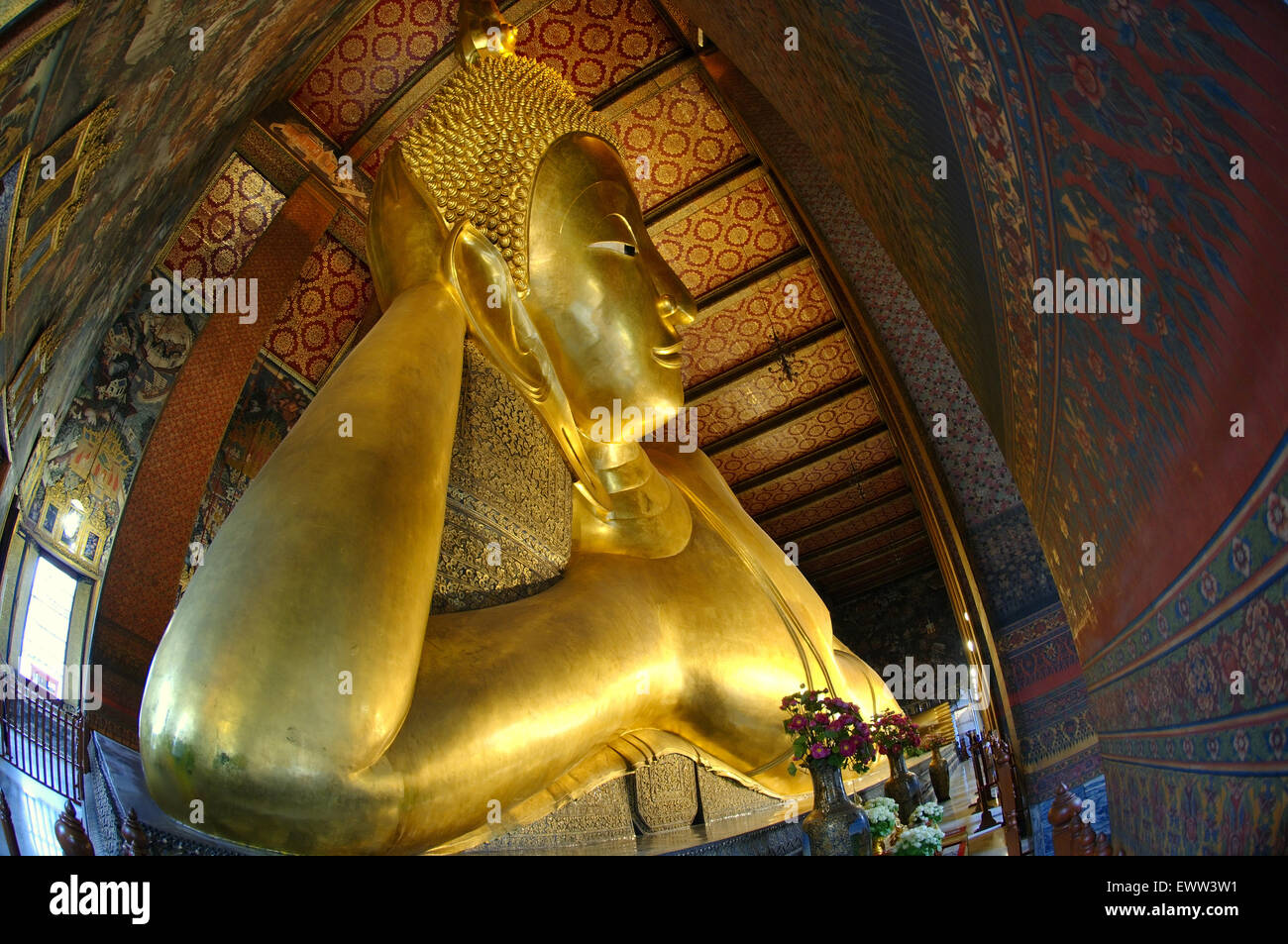 Wat Pho - Temple of the Reclining Buddha Stock Photo - Alamy
