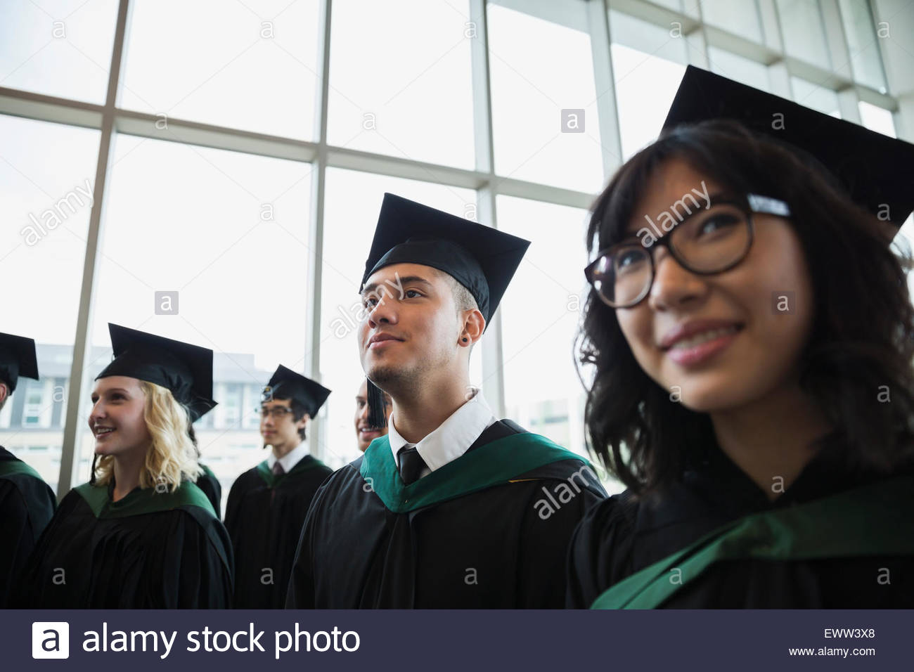 Women in cap and gown hi-res stock photography and images - Alamy
