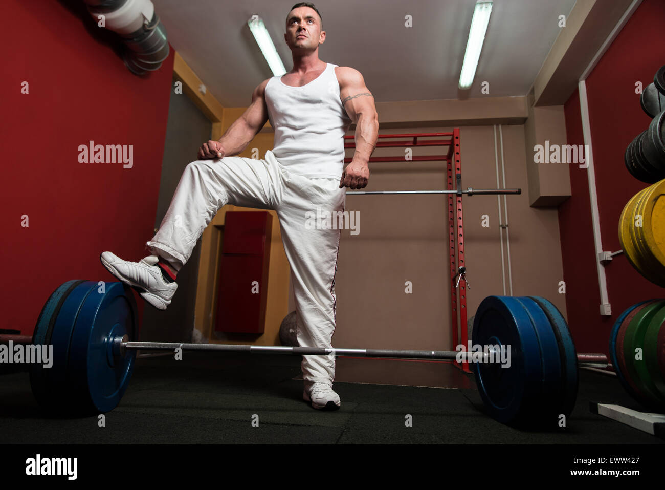Deadlift Heavy Weights Stock Photo - Alamy