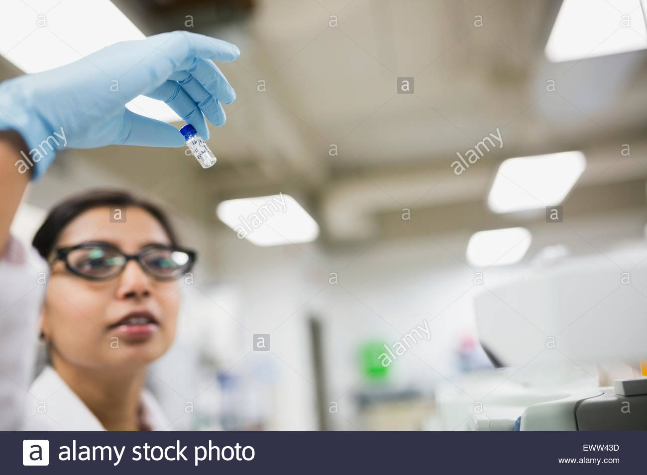 Liquid sample hi-res stock photography and images - Alamy