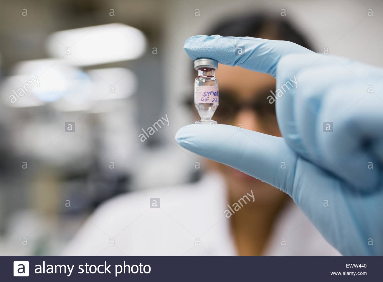 Liquid sample hi-res stock photography and images - Alamy