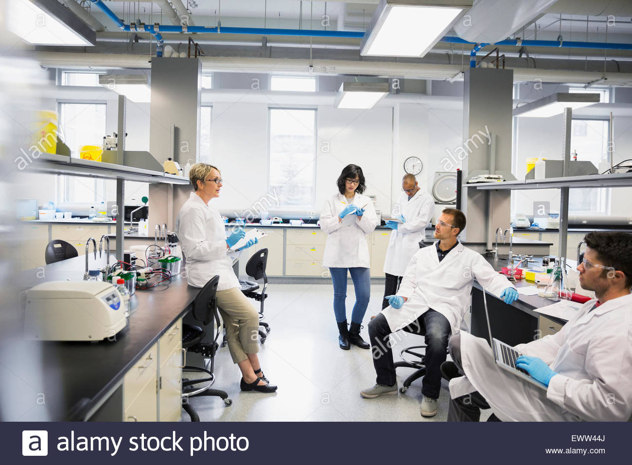 Laboratory coat full length hi-res stock photography and images - Alamy