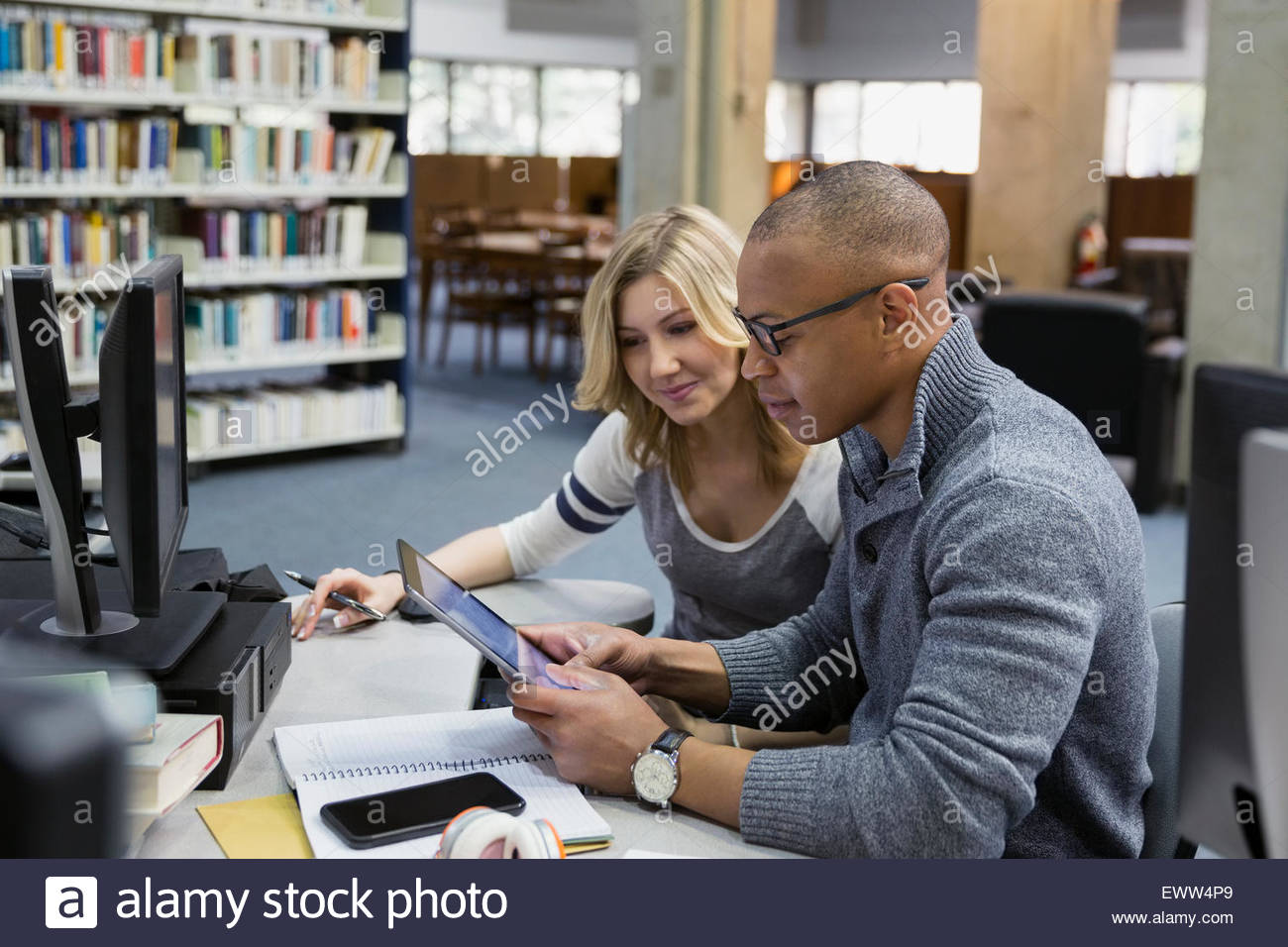 Digital library image hi-res stock photography and images - Alamy