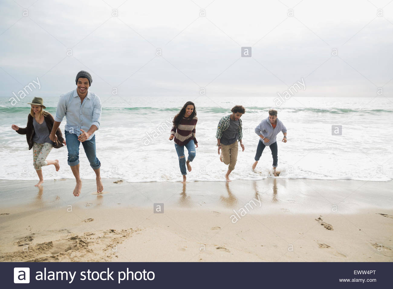Running surf hi-res stock photography and images - Alamy