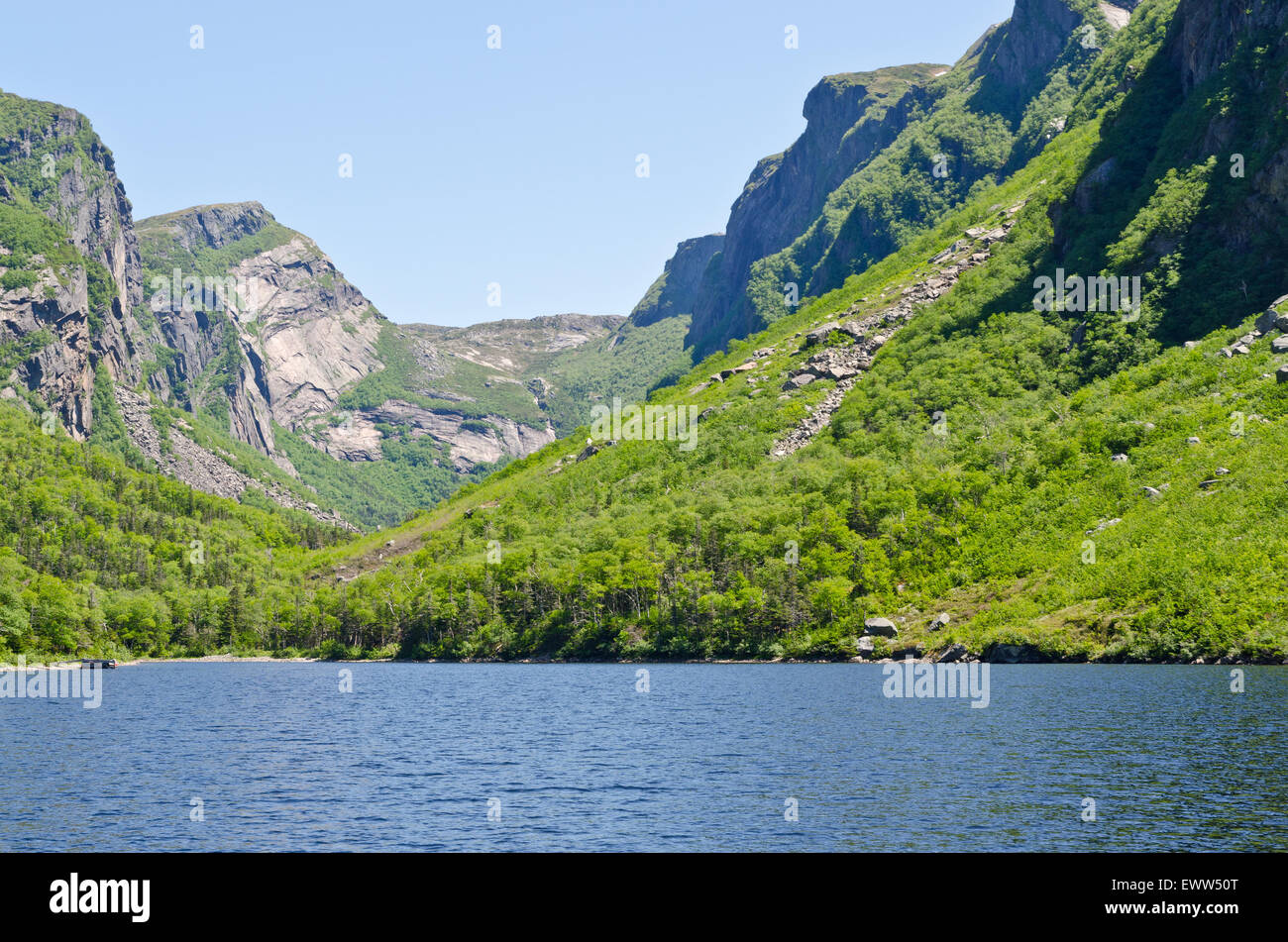 Newfoundland mountains hi-res stock photography and images - Alamy