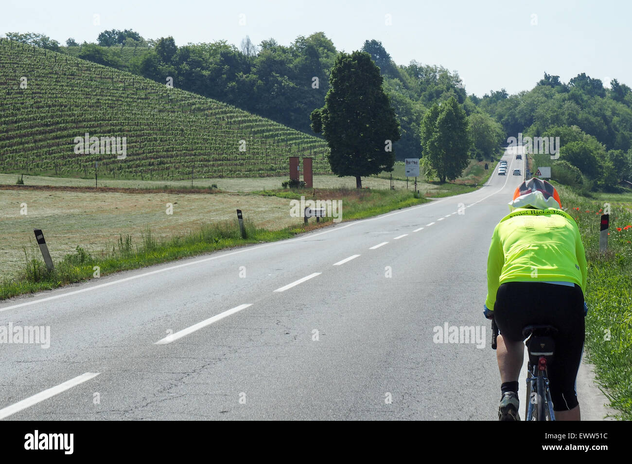 Italian female cyclist hi-res stock photography and images - Alamy