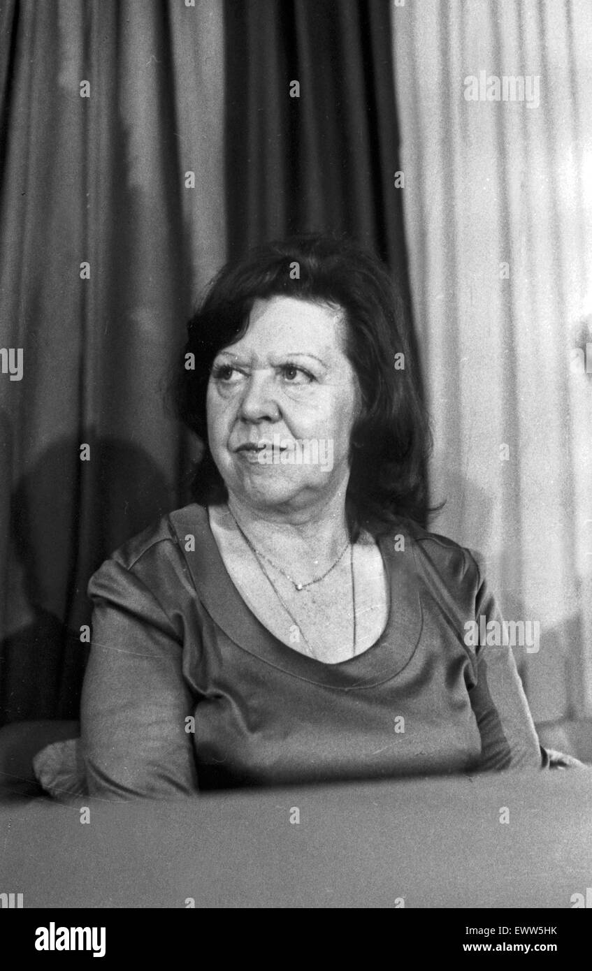Brigitte Mira beim Film Festival in Cannes 1974, Frankreich 1970er ...