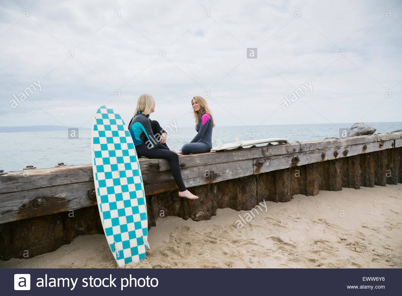 Two women beach talking hi-res stock photography and images - Alamy