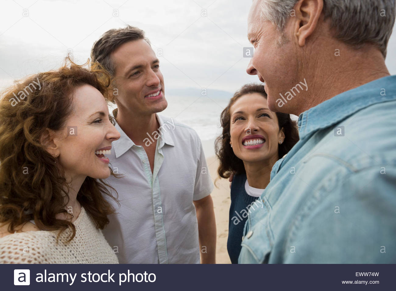 Multi ethnic couples hi-res stock photography and images - Alamy