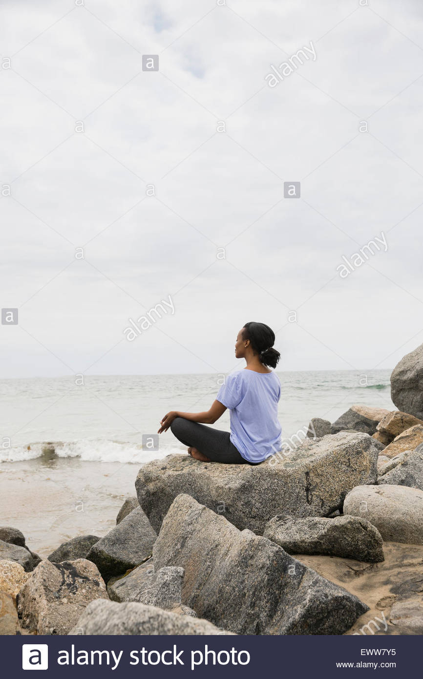 Three legged woman hi-res stock photography and images - Alamy