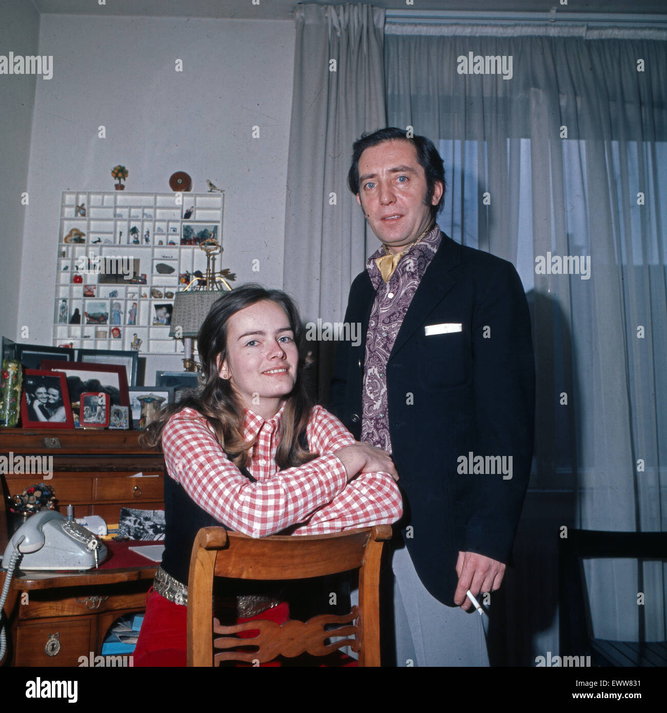 Der deutsche Schauspieler und Synchronsprecher Hans Clarin mit Tochter ...