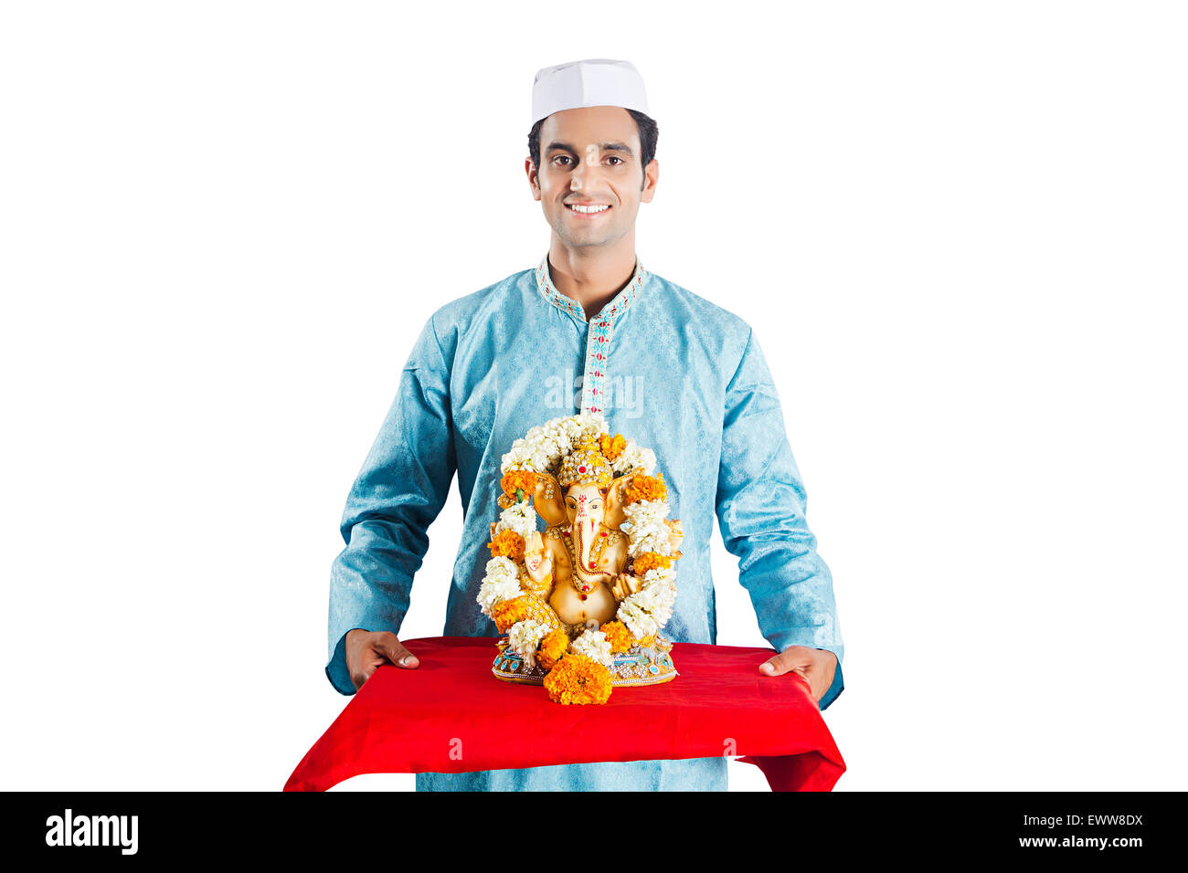 1 indian Marathi man Ganpat Sculpture Worship Stock Photo - Alamy