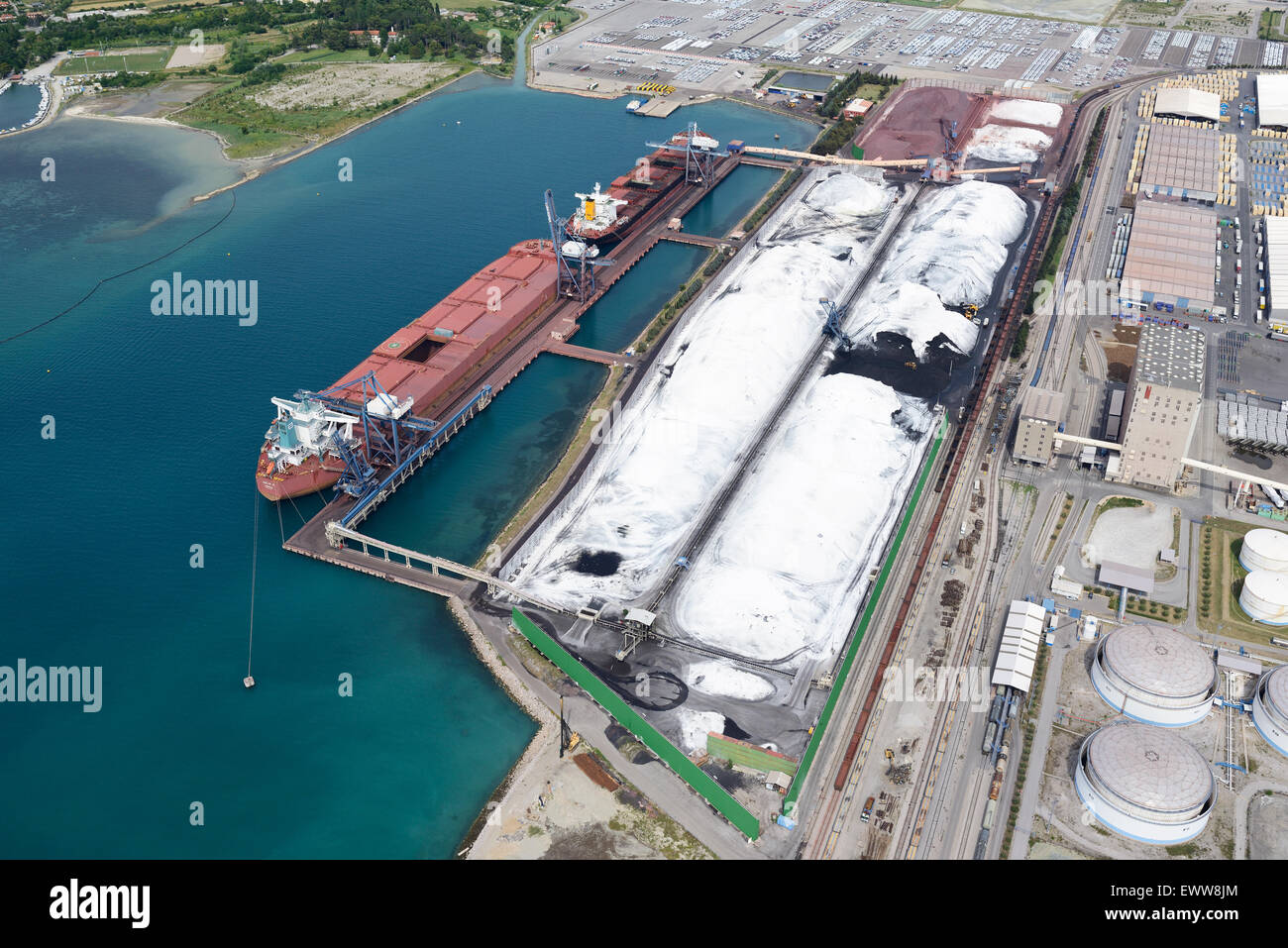 Shipment Of The Iron Ore High Resolution Stock Photography and Images ...