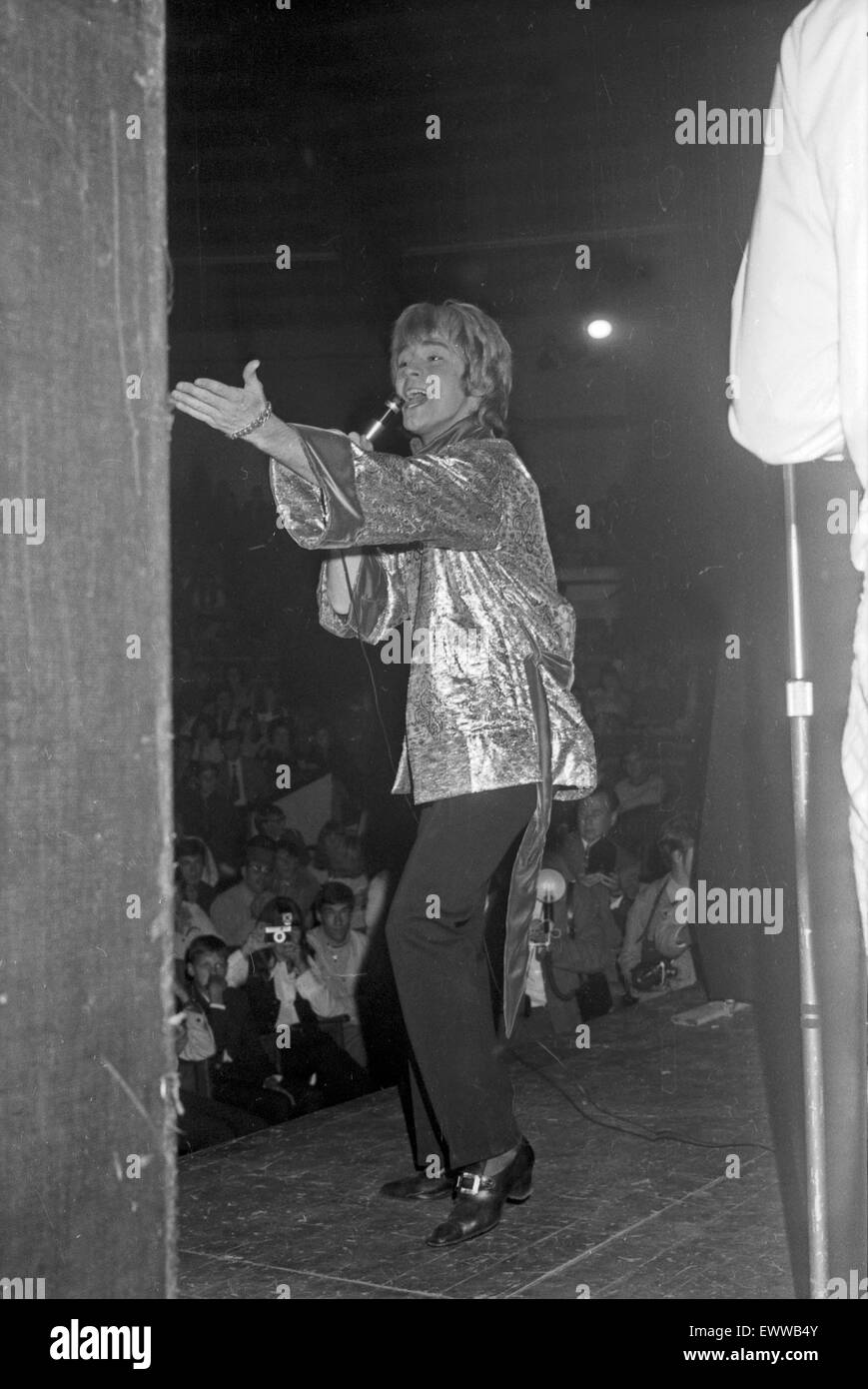 Der britische Opern- und Popsänger David Garrick, Deutschland 1960er ...