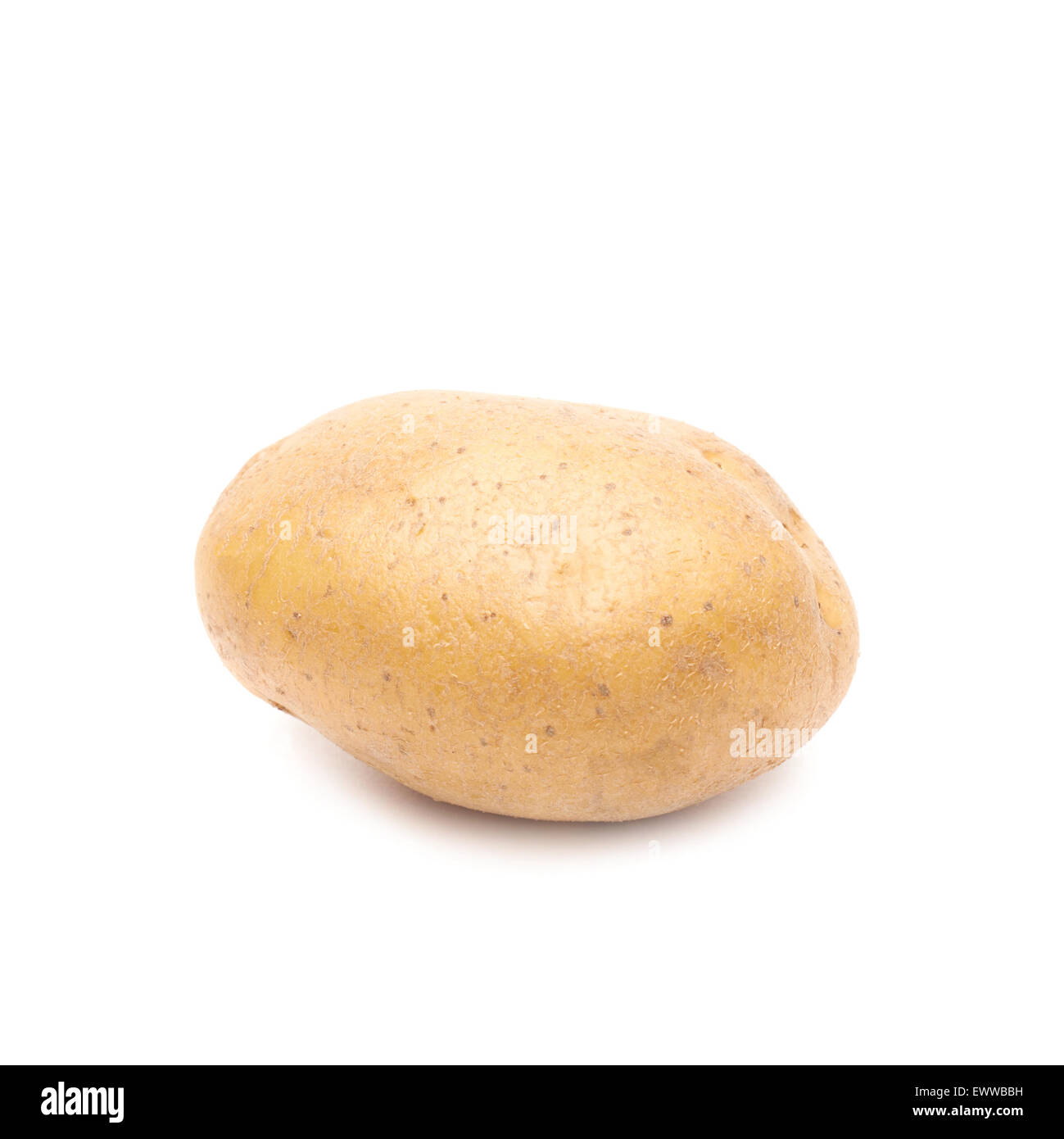 Brown potato isolated Stock Photo - Alamy