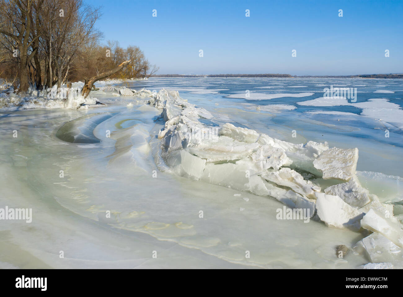 Ice hummock hi-res stock photography and images - Alamy